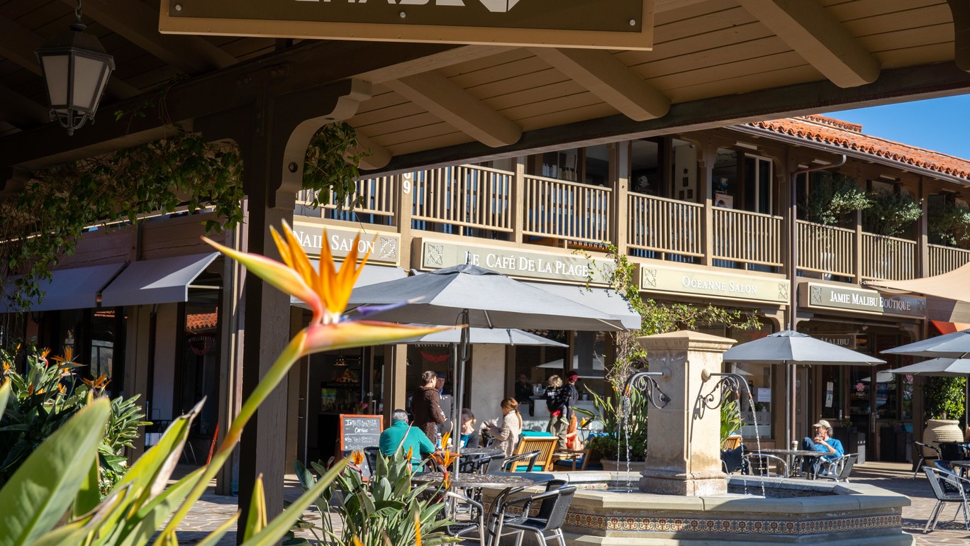 Gallery | Point Dume Village